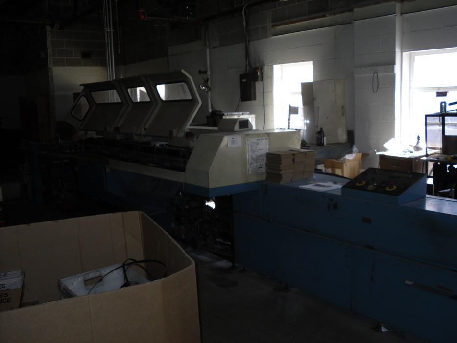 Lot #19: 1990 Harris Graphics Perfect Binding Line w/ Sulby 4000 ...